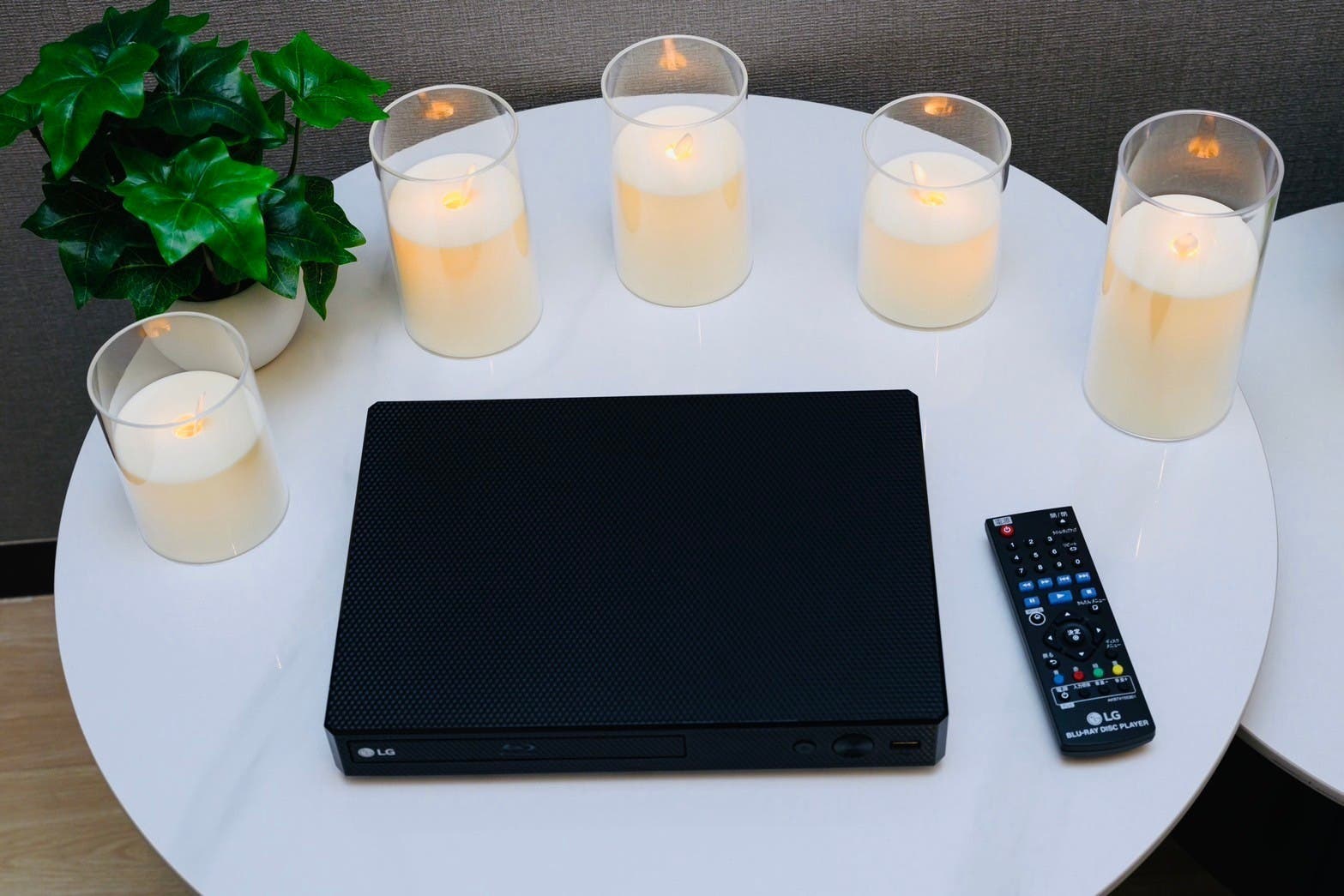 ✨新規オープン🎉✨梅田すぐ🎀✨北欧モダン×おうちシアター🤍隠れ家デート💕大迫力84㌅🎬🎮✨の写真13