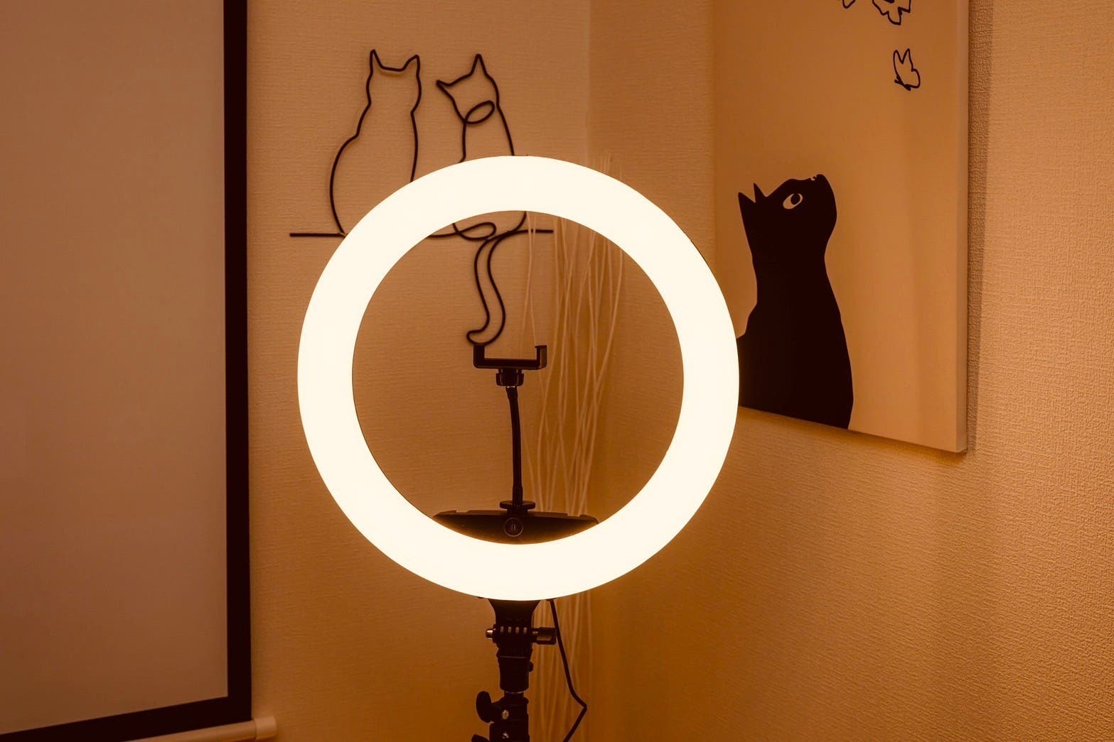 ✨新規オープン🎉✨梅田すぐ🎀✨北欧モダン×おうちシアター🤍隠れ家デート💕大迫力84㌅🎬🎮✨の写真29