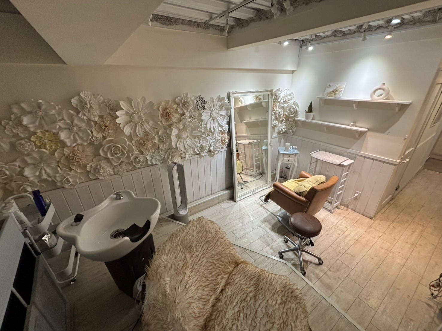 【二子玉川駅 徒歩4分】プライベートサロン🍃エステ・美容🌟ヘアセット・ヘアカット🪞カウンセリング😊ヘッドスパ💆‍♀️の写真8