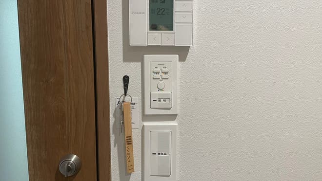 【¥660/30分!二子玉川駅徒歩1分】モニター・フリードリンク付き3名個室(ブース11)※予約時間前は入室不可の写真4