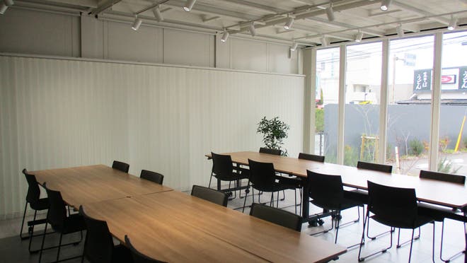 【Community】✨U-SPACE久留米店✨大鏡や大型モニターが充実しています♪Wi-Fi/久留米市の写真3