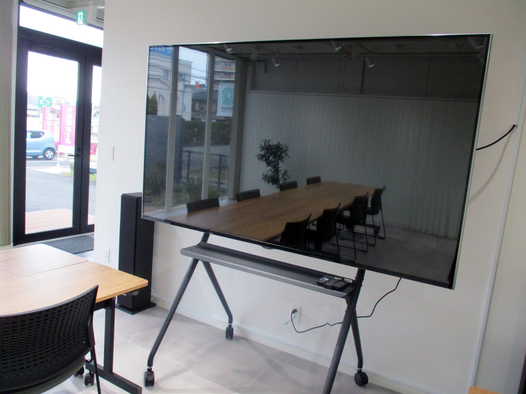 【Community】✨U-SPACE久留米店✨大鏡や大型モニターが充実しています♪Wi-Fi/久留米市の写真7