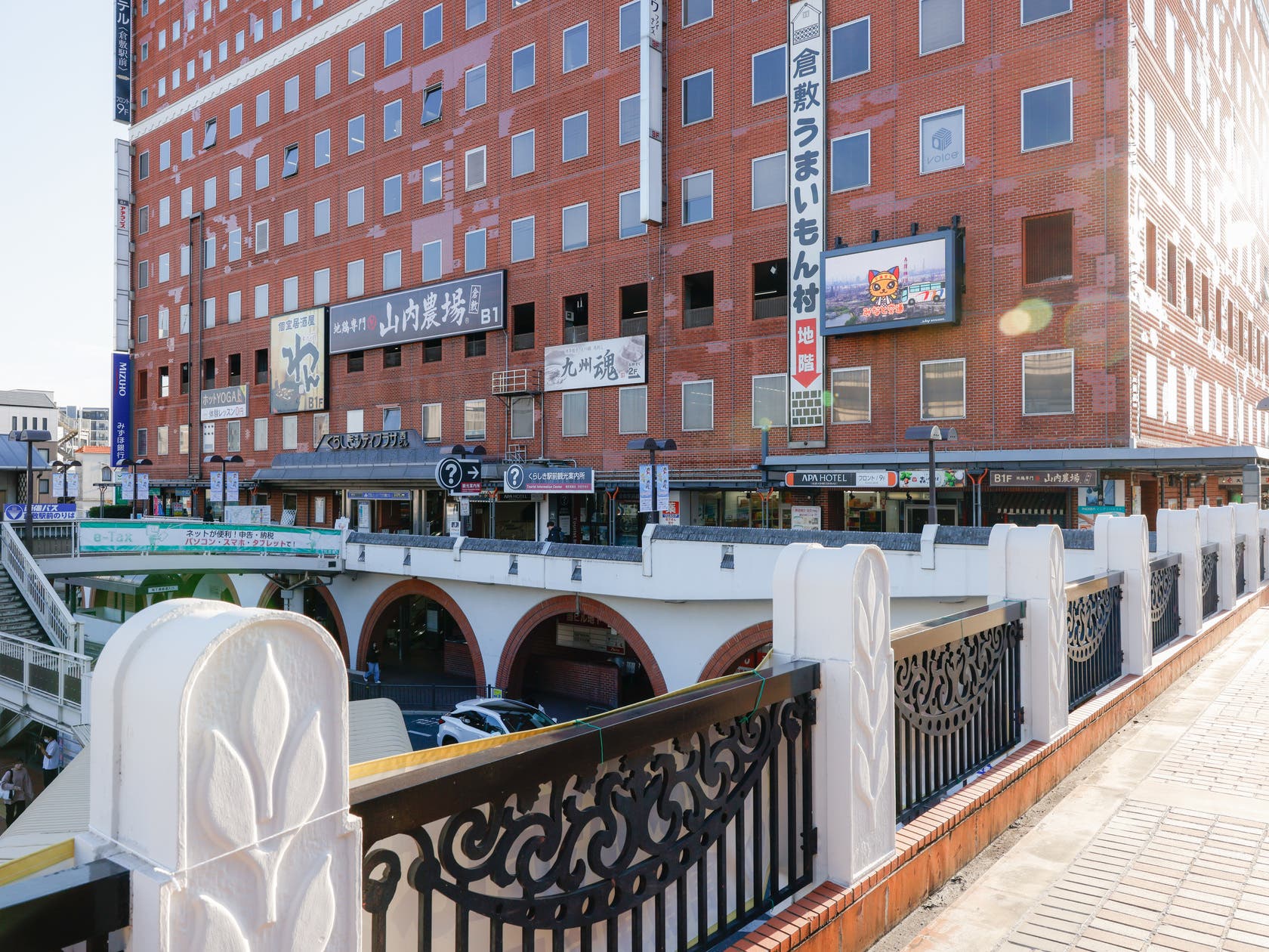 C部屋【倉敷駅前徒歩２分】西ビルのエステサロン１年目の新築のお部屋１４畳の写真6