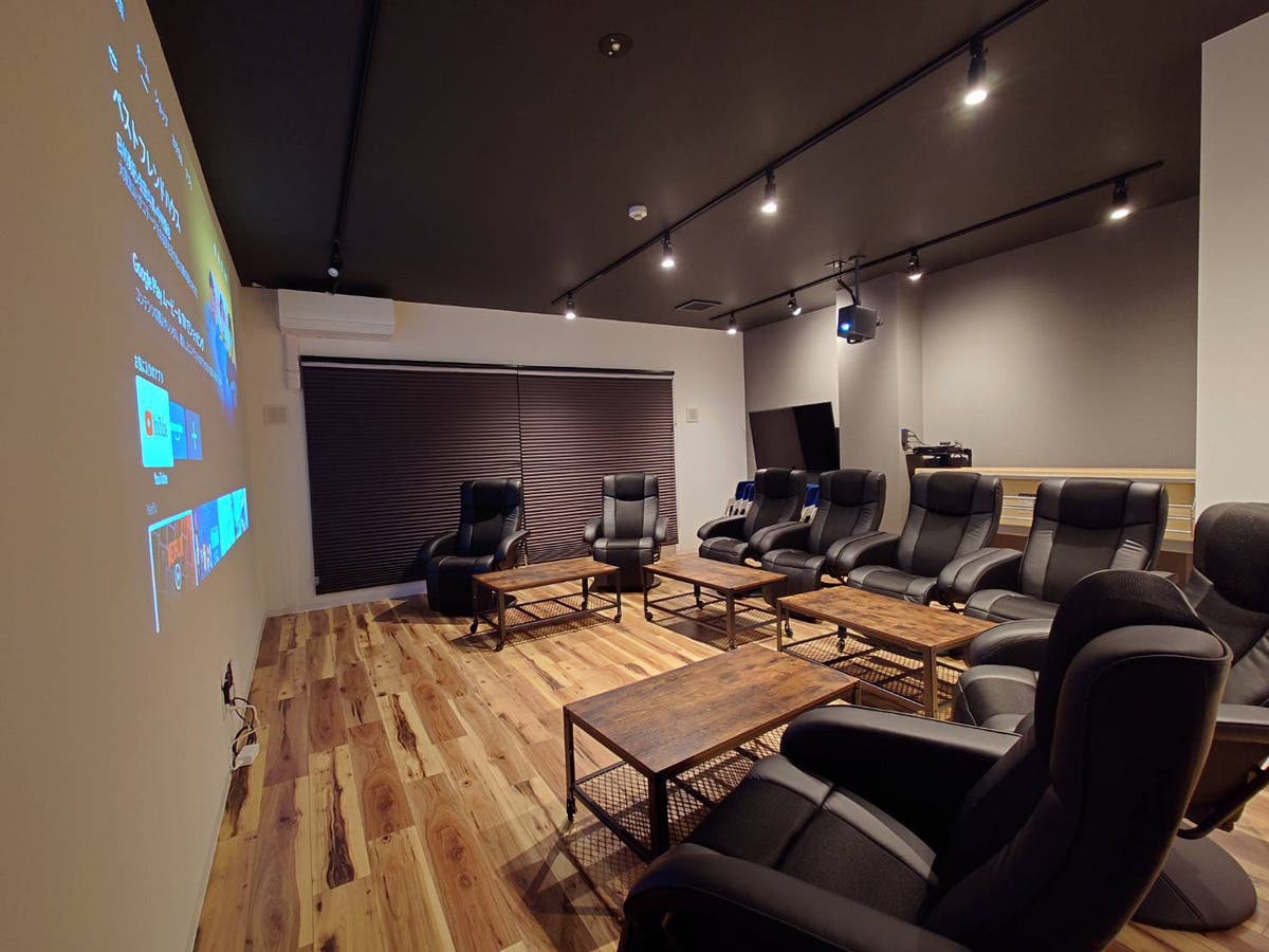■F：【映画鑑賞デート💗・打ち上げパーティー🌟・セミナーや会議🎦】140インチの大迫力スクリーン📸完備の完全個室✨最大18名の写真4