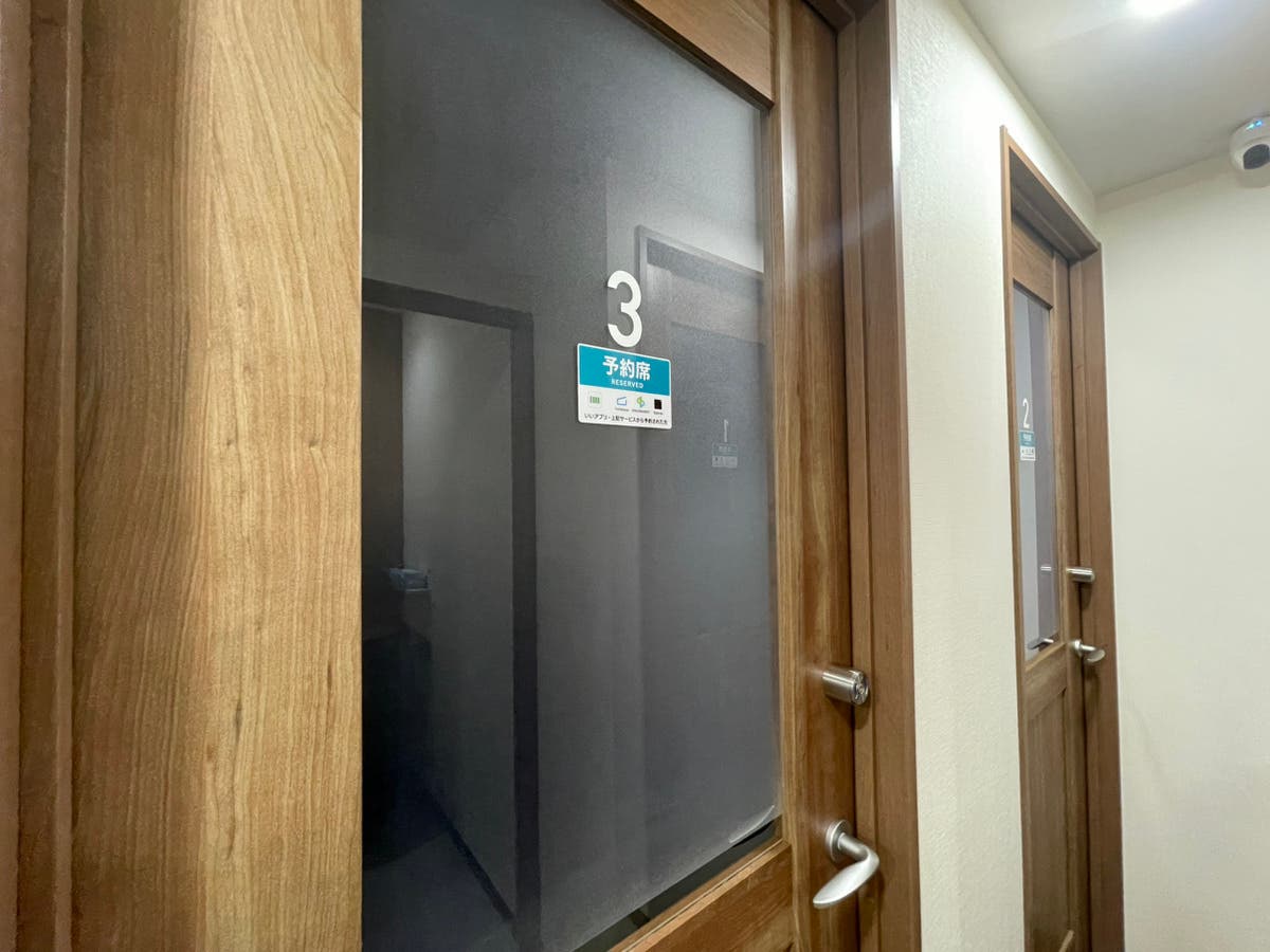 【¥330/30分！二子玉川駅徒歩1分】モニター・フリードリンク付き1名個室（ブース3）※予約時間前は入室不可の写真2