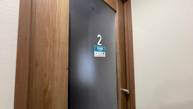 【¥330/30分!二子玉川駅徒歩1分】モニター・フリードリンク付き1名個室(ブース2)※予約時間前は入室不可の写真2