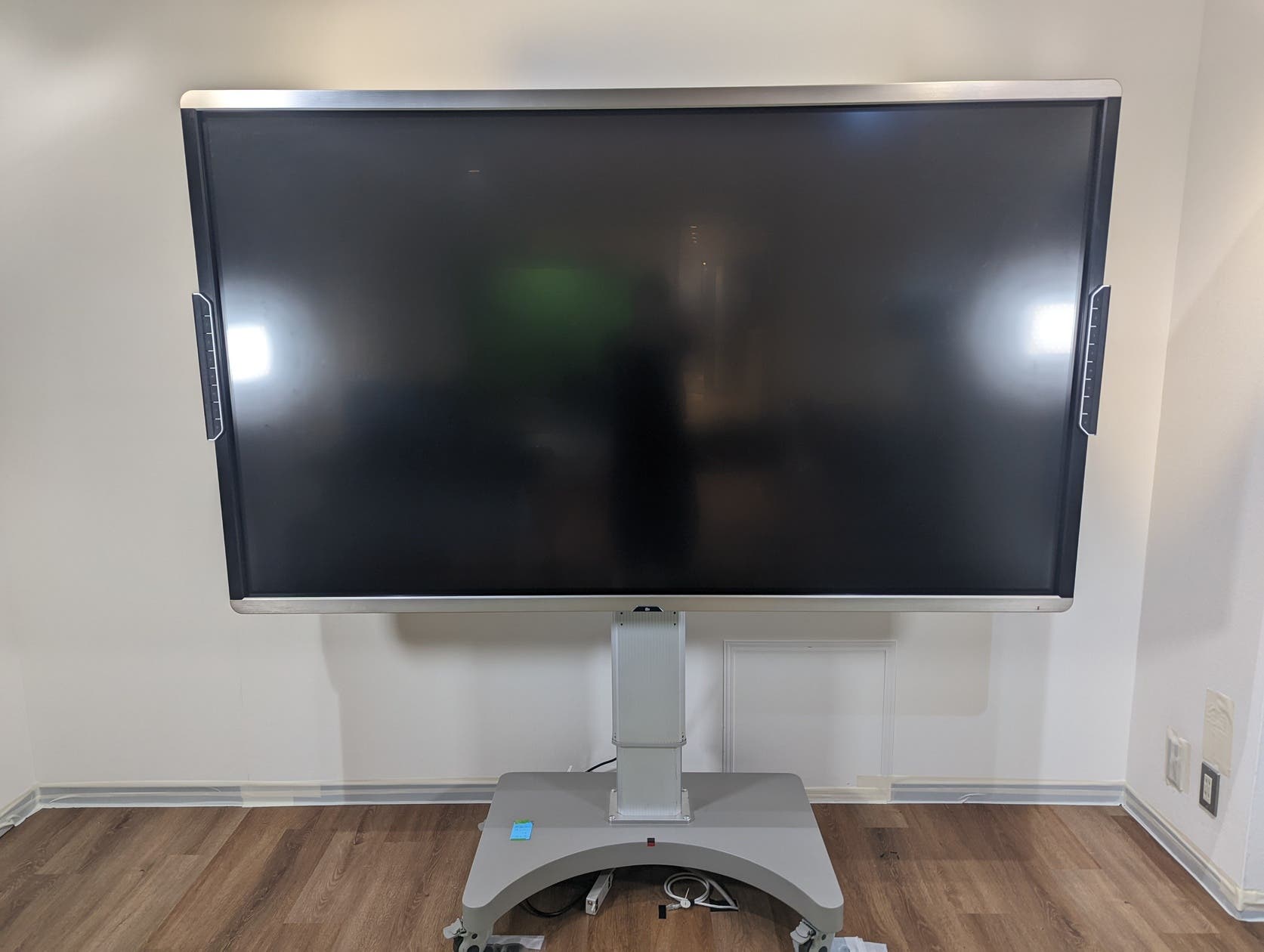 【！20%OFF実施中！】溜池山王駅徒歩1分の撮影・配信スタジオ　雑音なし/収録/撮影/機材付き/商用利用可【RoomA】の写真8