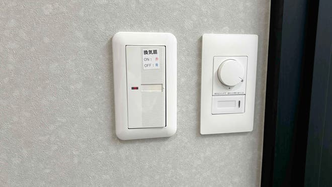 ✨12~1月値下げ中✨【茅場町駅3番出口0分】個室No.7 /外部モニター設置/WEB会議/勉強/Wifi/外出可(鍵付)の写真3