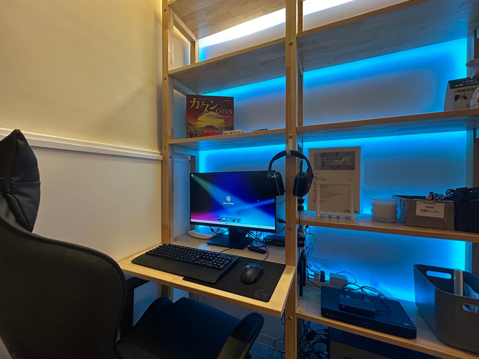 ■E：【女子会💗・推し活🌟・個室でeスポーツ🎮】90インチのプロジェクター📸とハイスペックPC💻完備の完全個室✨最大7名の写真9