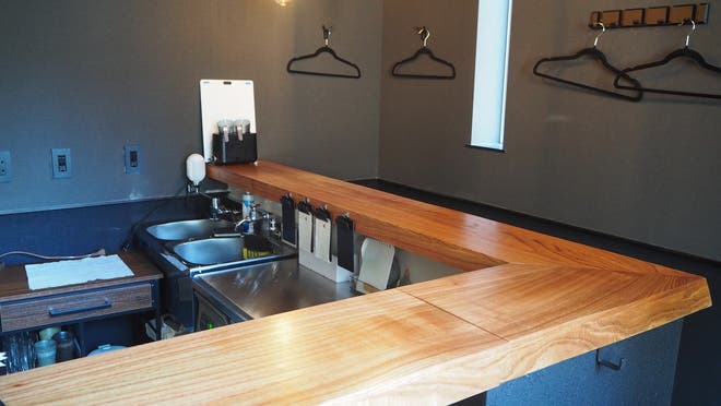 【住吉駅徒歩3分】黒を基調としたおしゃれな立ち飲みスペースを貸し出し!【隠れ家bar】の写真4