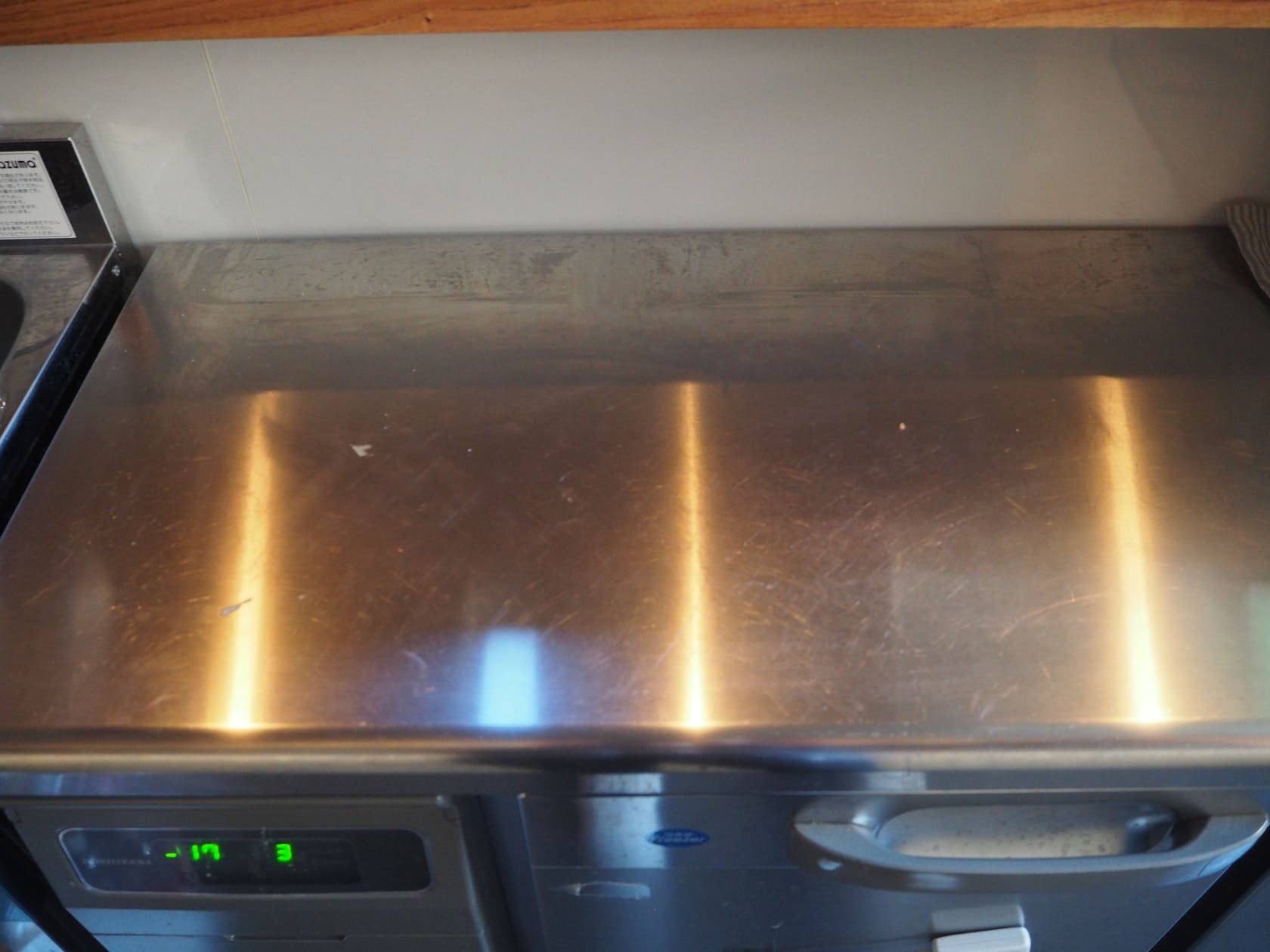 【住吉駅徒歩3分】黒を基調としたおしゃれな立ち飲みスペースを貸し出し！【隠れ家bar】の写真6