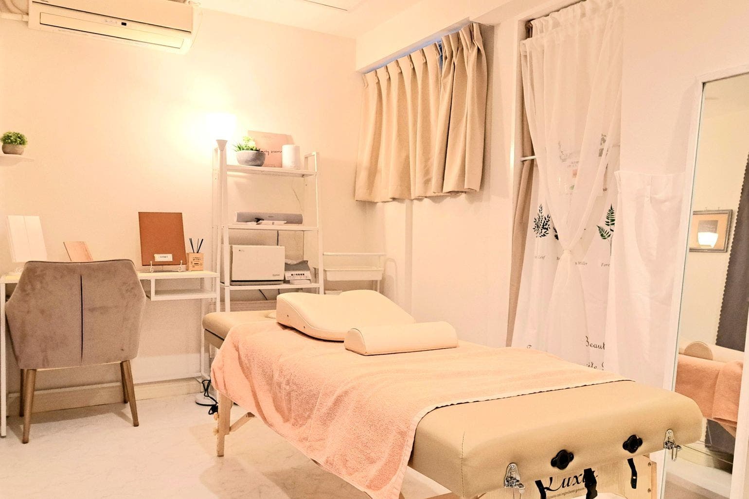 セラピスト必見【葛西駅3分】完全な個室貸切サロン/本格マットレス常設でタイマッサージも可能/エステや整体のベッド完備の写真8