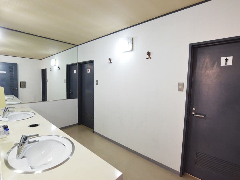 【5F-ワンフロア】300㎡の広さで自然光が窓からたっぷり差し込む、日当たり良好の明るい撮影スタジオ。【大阪市中央区】の写真17