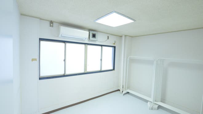 【5F-ワンフロア】300㎡の広さで自然光が窓からたっぷり差し込む、日当たり良好の明るい撮影スタジオ。【大阪市中央区】の写真15