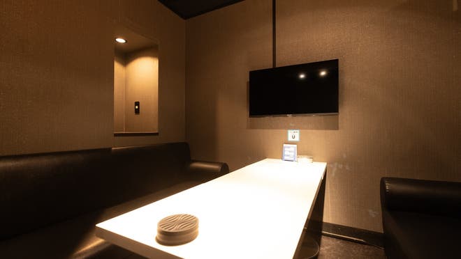 駅チカ!六本木駅、6番出口徒歩10秒!最新カラオケ付き、多目的レンタルスペース!の写真11