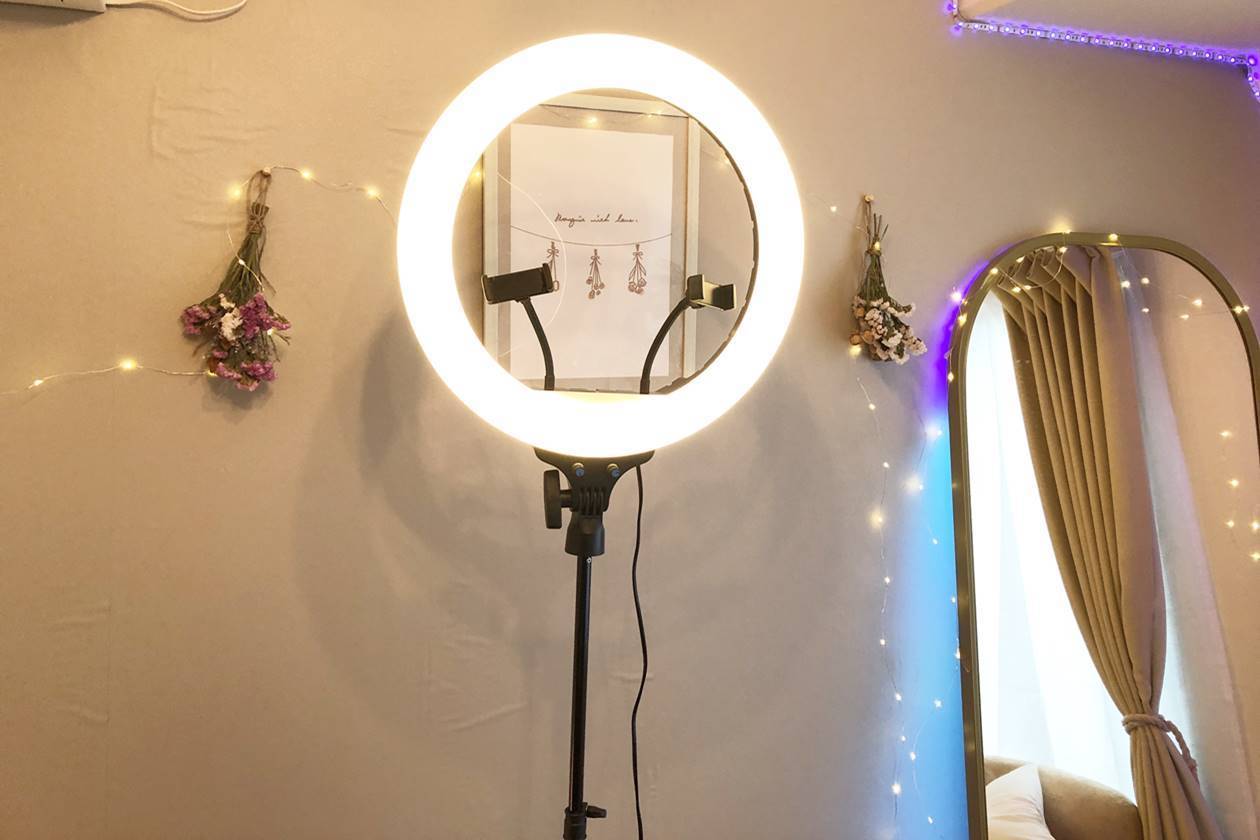 撮影用リングライトの画像1
