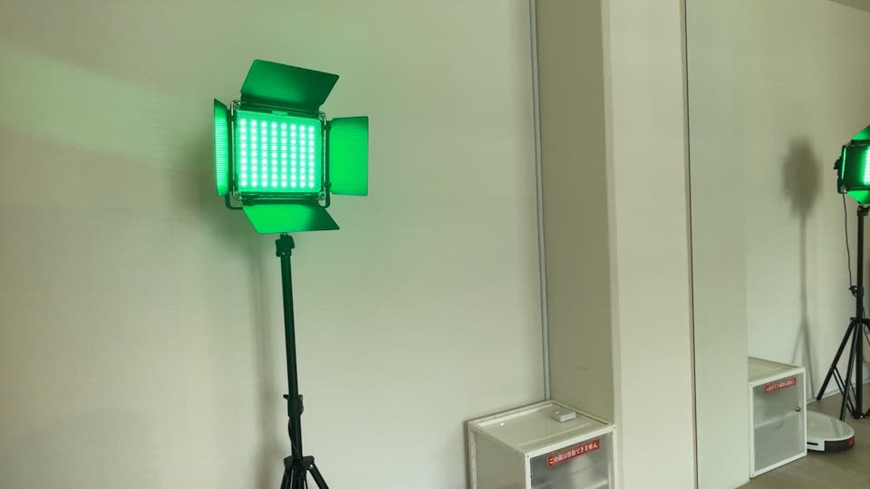 【ジャンプ・楽器OK】平日1280円✨LEDライト✨少人数の練習に最適✨大型鏡の写真4