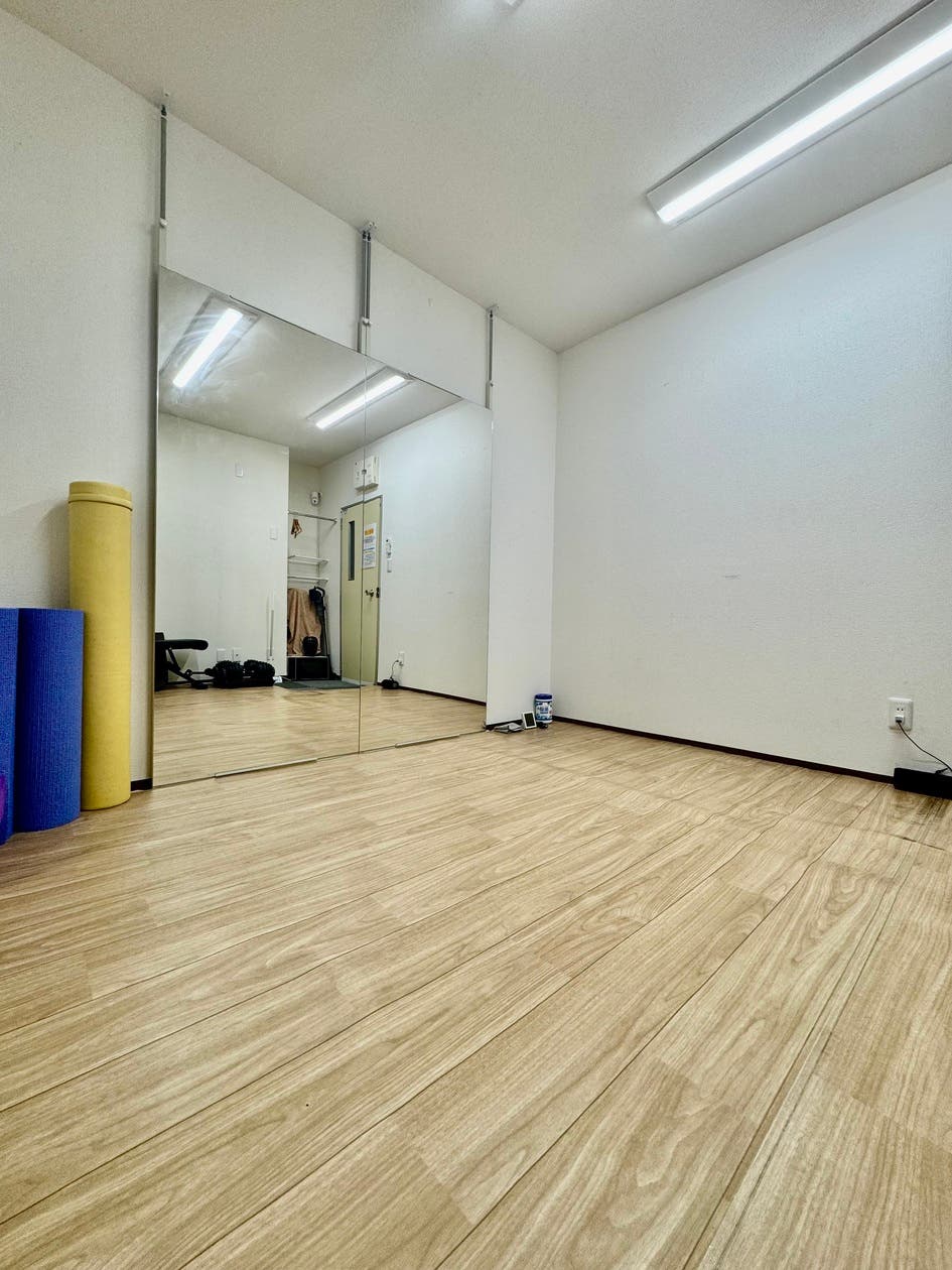 【元住吉駅1分】 完全個室！ヨガやダンス、整体、パーソナルトレーニングに大人気の清潔なサロンの写真10