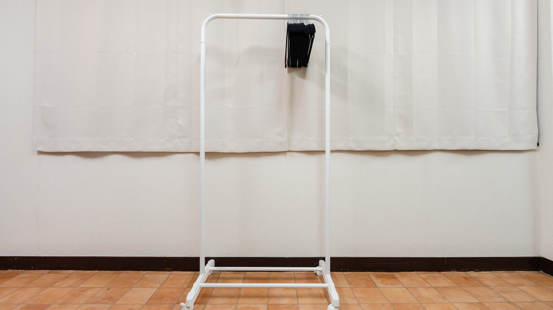 【池袋駅西口30秒】光回線高速WiFi、モニター・ホワイトボード完備☆1日1回スタッフ完全清掃の会議室の写真14