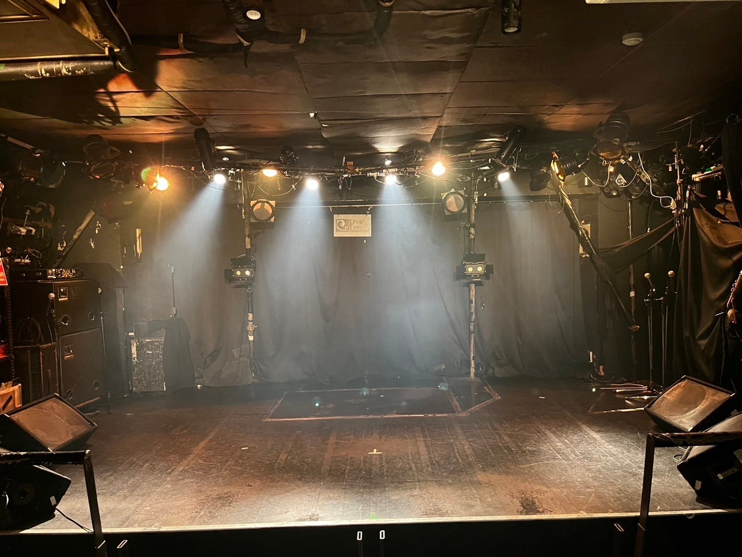 新宿三丁目からすぐのライブハウスの写真9