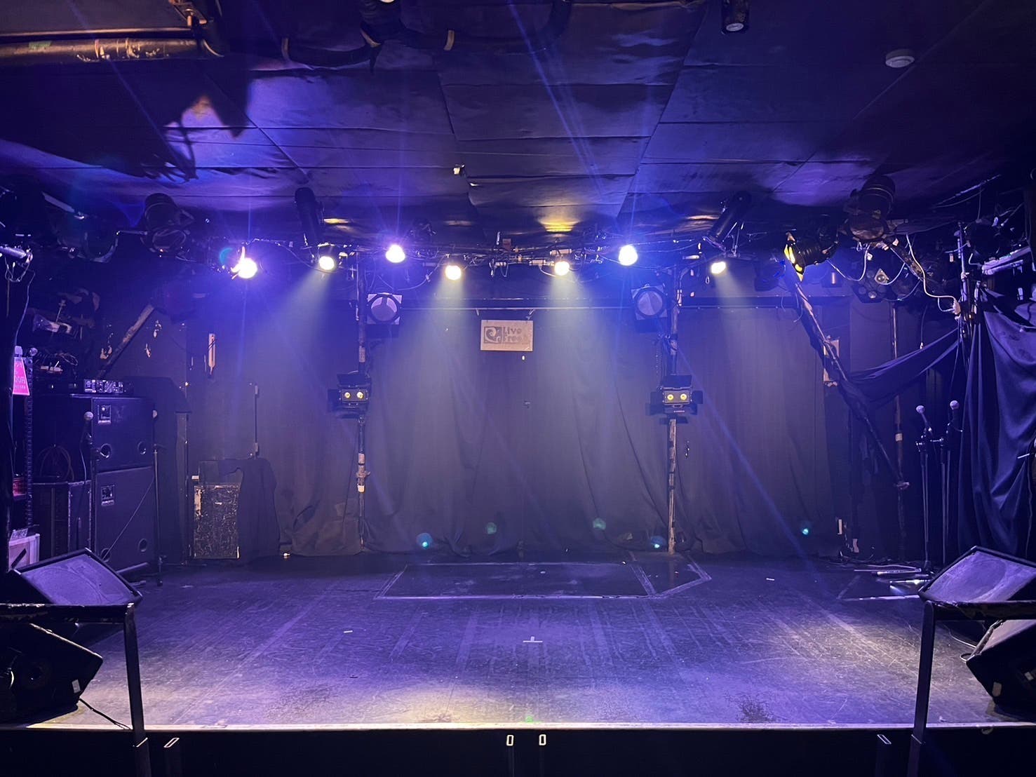 新宿三丁目からすぐのライブハウスの写真11