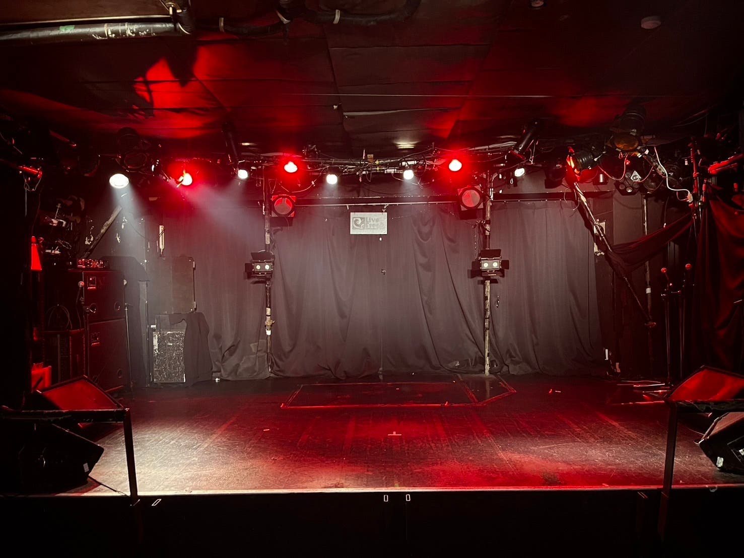 新宿三丁目からすぐのライブハウスの写真13