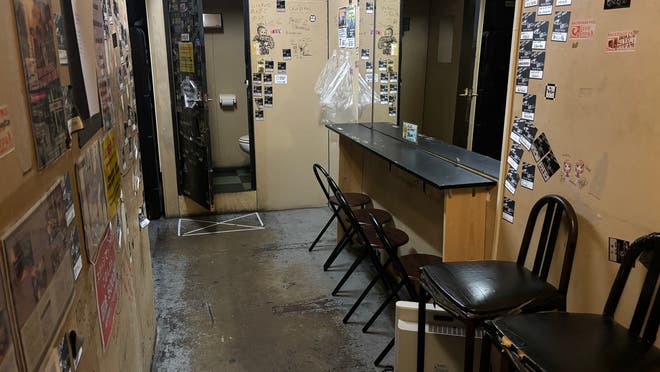 新宿三丁目からすぐのライブハウスの写真15