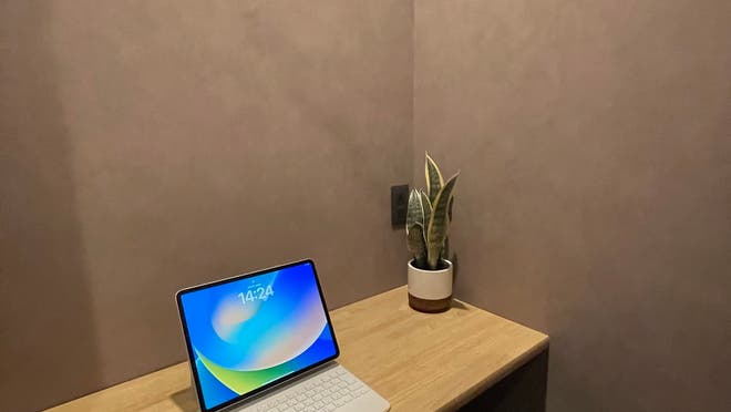 ひたち野うしく駅徒歩10分、無人カフェ内の個室です。の写真1