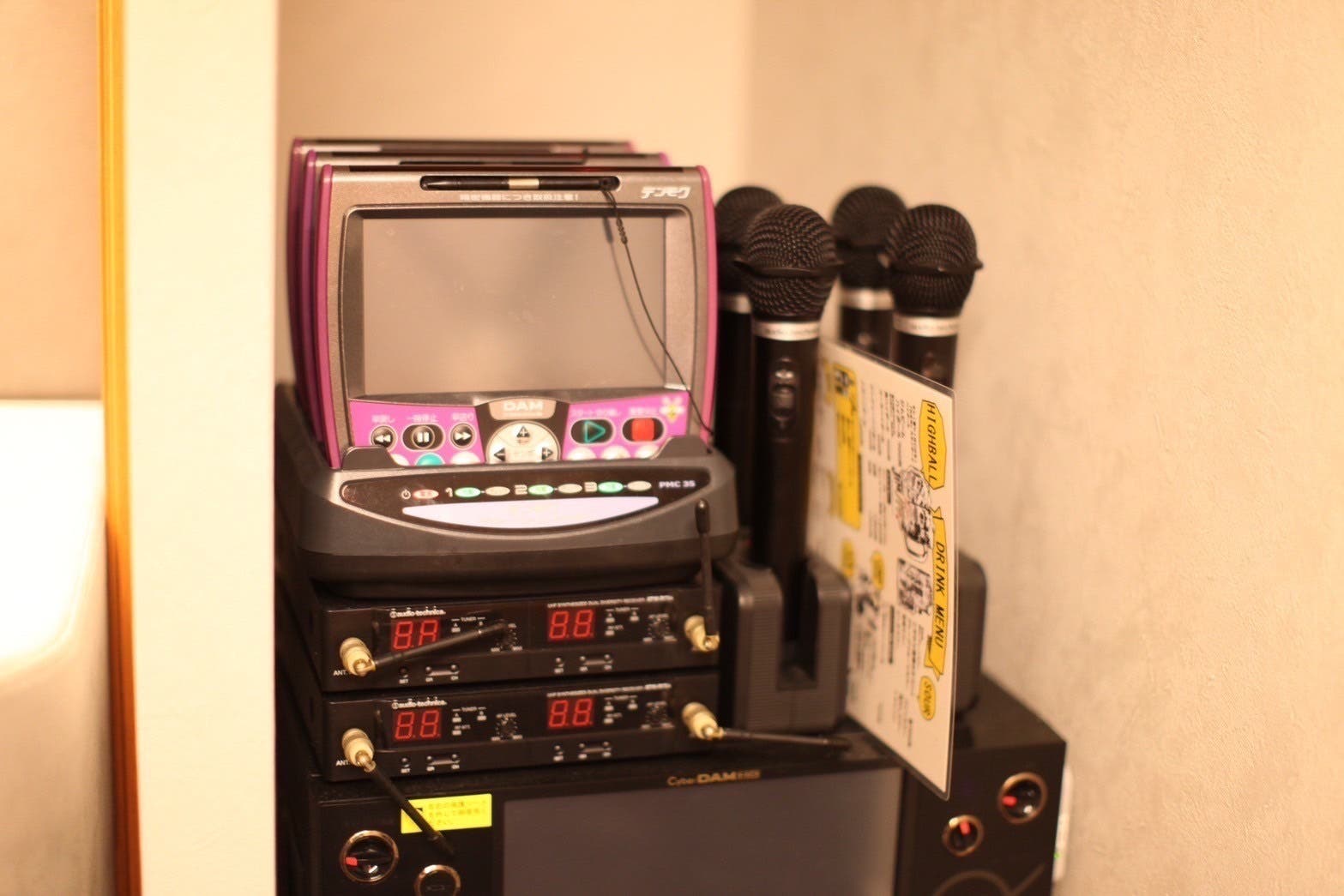 🌈コスパ最強🎤カラオケし放題🎉80㌅超大型スクリーンで動画もゲームも👍/駅3分/交流会・各イベント利用にも最適の写真5