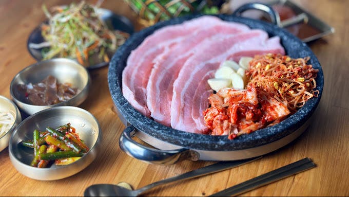 本番の韓国料理サムギョプサル付きプラン！の画像2