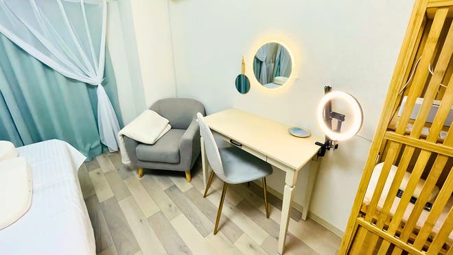 【30分 清掃タイム付き!】博多駅 徒歩4分 🌟星をテーマにした「完全個室」セラピストとお客様を満たす🌕サロンの写真4