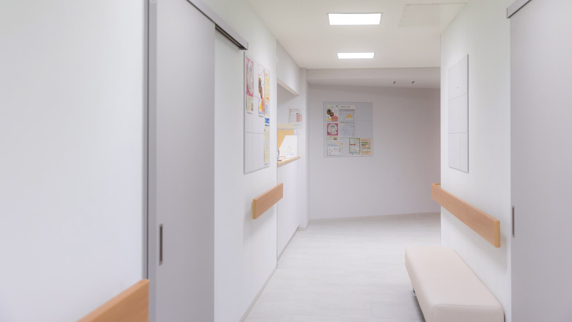 都内に近い！照明スペース付き！病院と多機能受付所、両用できる空間（病室二つあり）の写真4