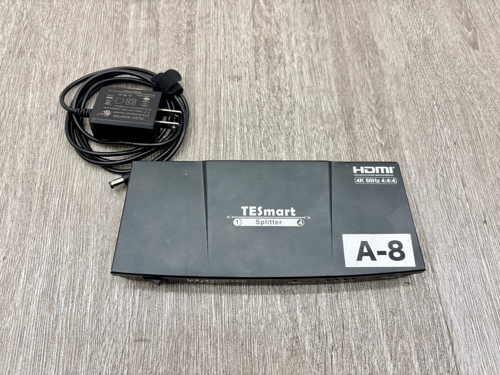 HDMIスプリッター (1入力4出力)の画像1