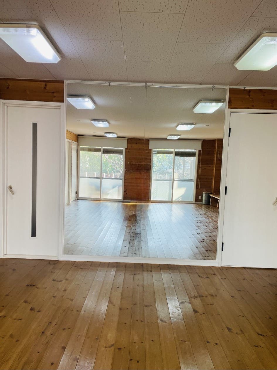 【東あずま駅徒歩1分🚃】無垢材使用の床で、ゆったり暖かい雰囲気のスタジオスペース💃自由な表現の場✨️の写真11