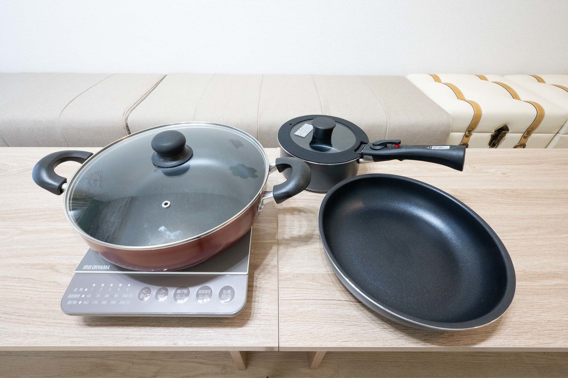 ⑤卓上IHヒーターとお鍋セットの画像1
