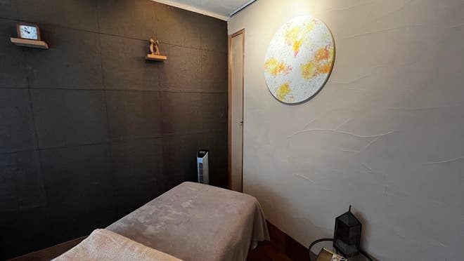 横浜「大倉山駅」駅近! 女性のみ利用可 手前部屋 レンタルサロン✨の写真2