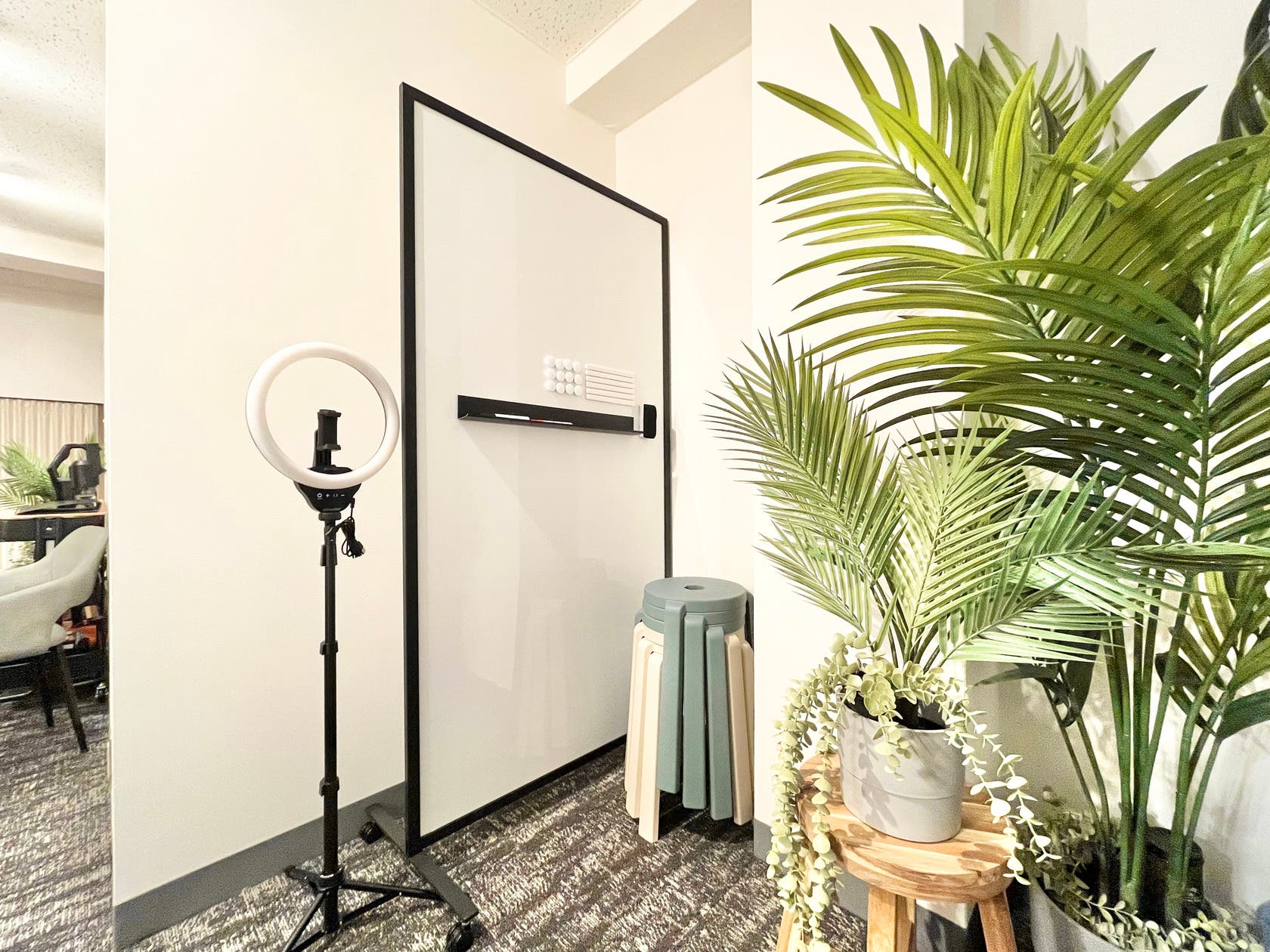 NEW!【JR浜松町駅1分】最大30名/光無料Wifi/会議・撮影・懇親会・推し会・女子会・ボドゲ等！飲食🍷可！の写真15