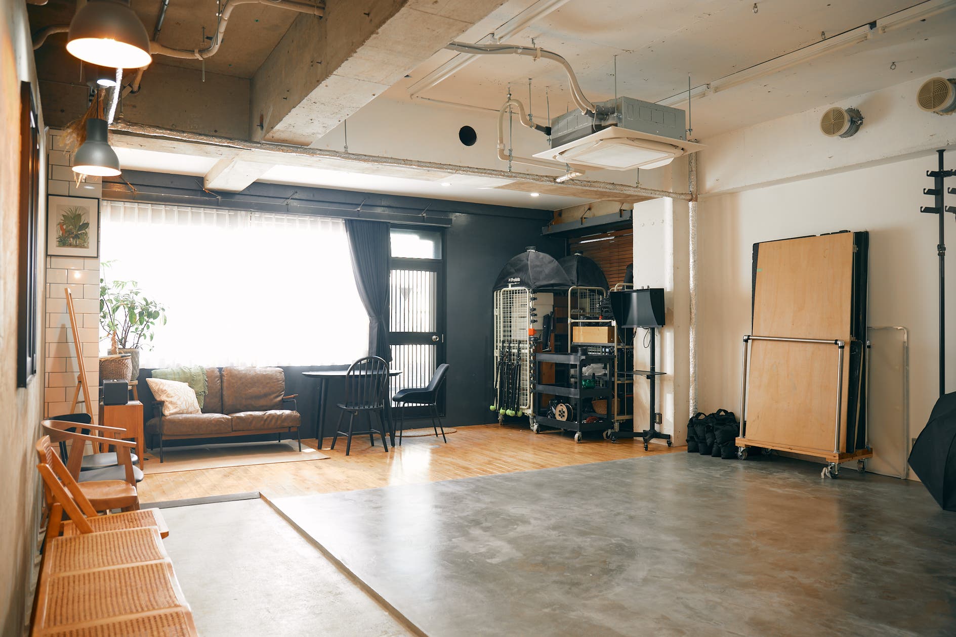 【STUDIO BENBEN 九段下・市ヶ谷】79㎡、バルコニー付き本格スタジオの写真9