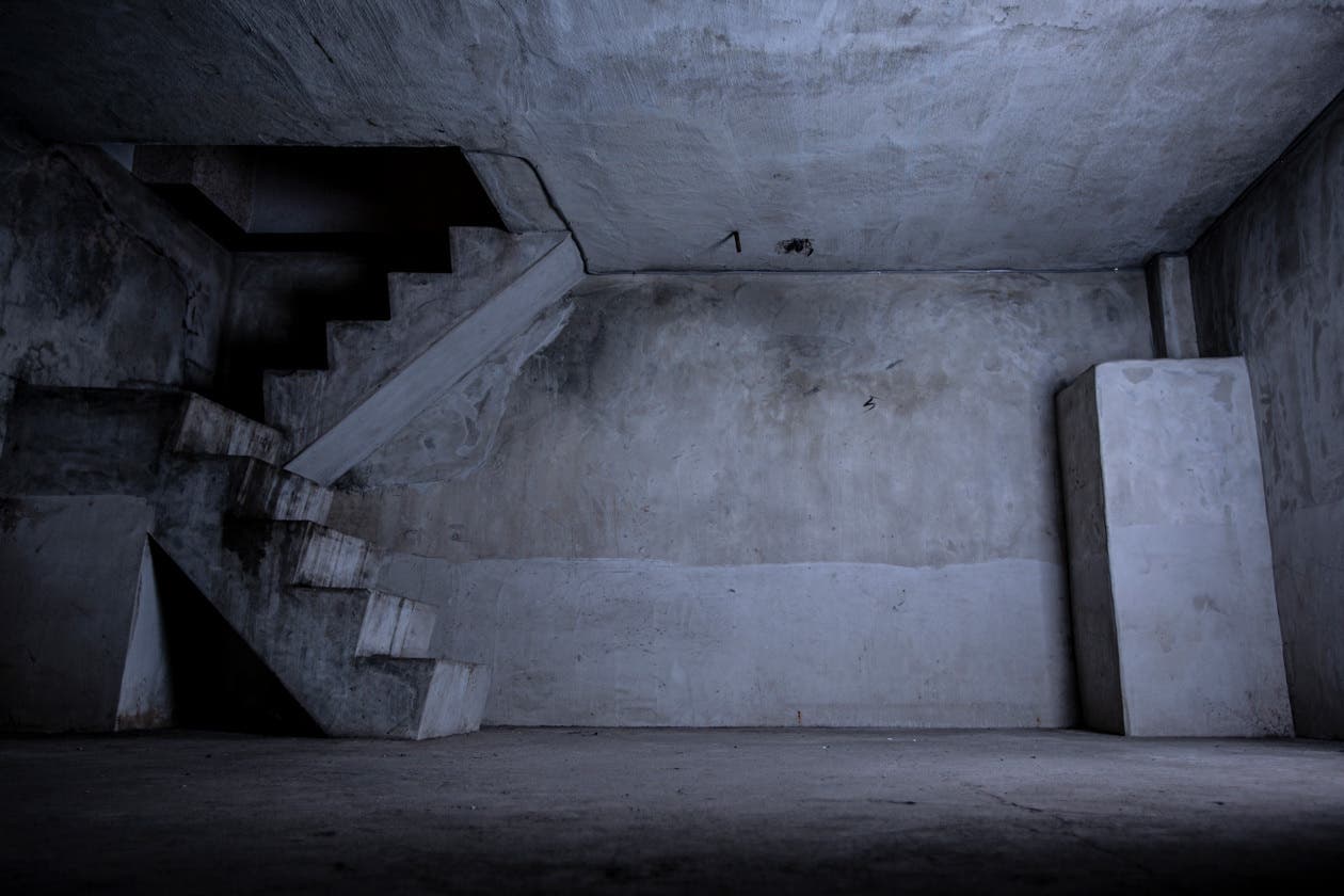 高円寺駅より徒歩4分の廃墟スタジオの写真4