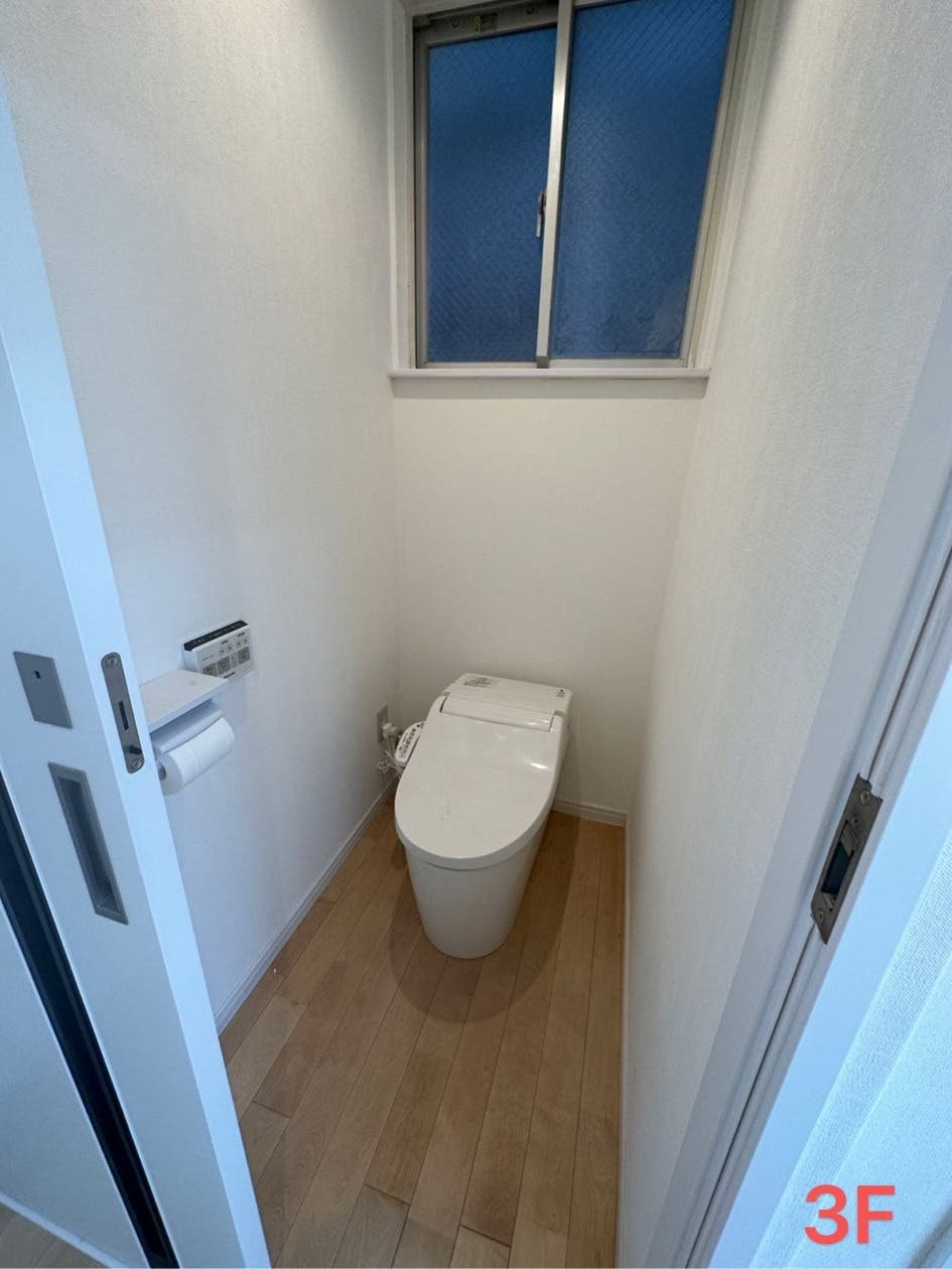 【池袋駅/東池袋駅9分】綺麗な長方形スタジオ、広々貸切利用。ヨガ・ダンスレッスン・団体練習利用おススメ！！の写真9