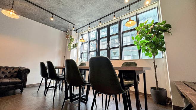 【レビュー割🌸】GOZAR新宿御苑|新宿御苑前駅4分|📺100㌅でゲーム大会&ボードゲーム&ビジネス会議🎉の写真7