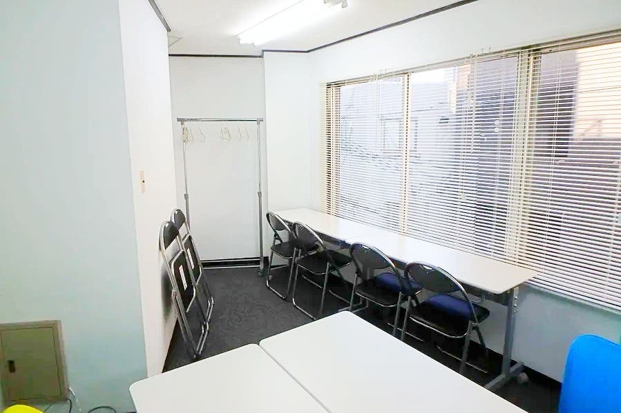 梅田北、中津駅すぐ！無料WiFi/プロジェクター/白板・黒板♪２４時間利用可な格安会議室の写真20