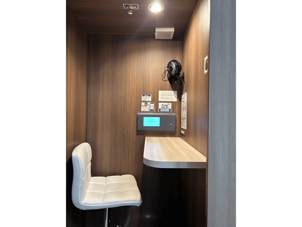愛知会議室 セントレア空港 テレワークブースN03【無料Wi-Fi・電源完備/テレワーク・面接・会議/1名様向け】の写真5