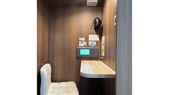 愛知会議室 セントレア空港 テレワークブースN04【無料Wi-Fi・電源完備/テレワーク・面接・会議/1名様向け】の写真5