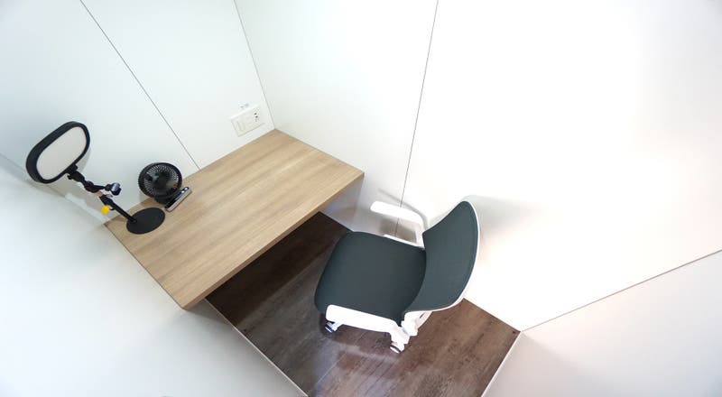 ＜cocony三軒茶屋プレミアムNo.3＞三軒茶屋駅徒歩4分🚃1人用個室🚪光回線Wi-Fi📶電源🔌⚡️テレワーク/ZOOM/勉強