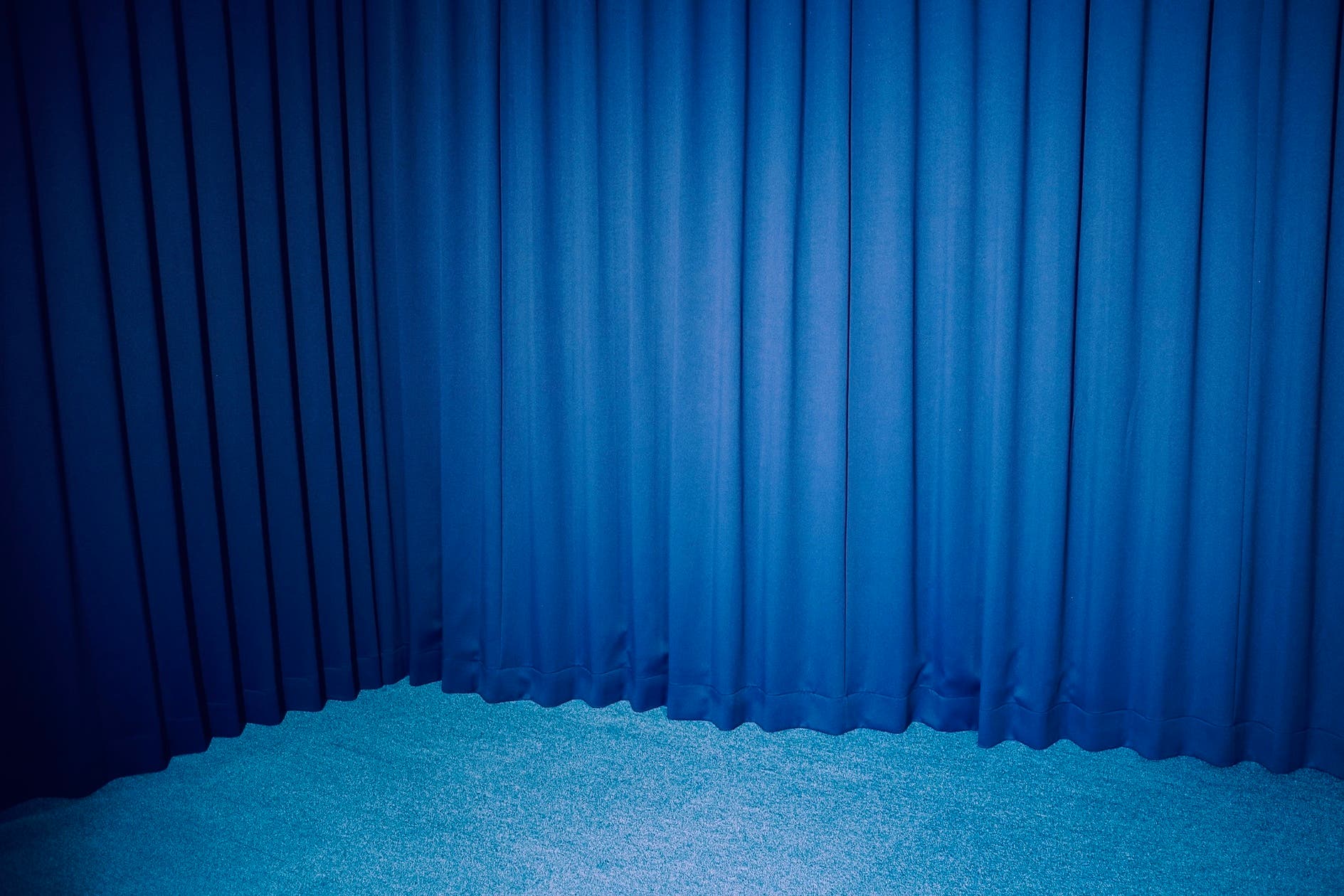 「町田駅徒歩10分」カラフルなフォトスタジオの写真5