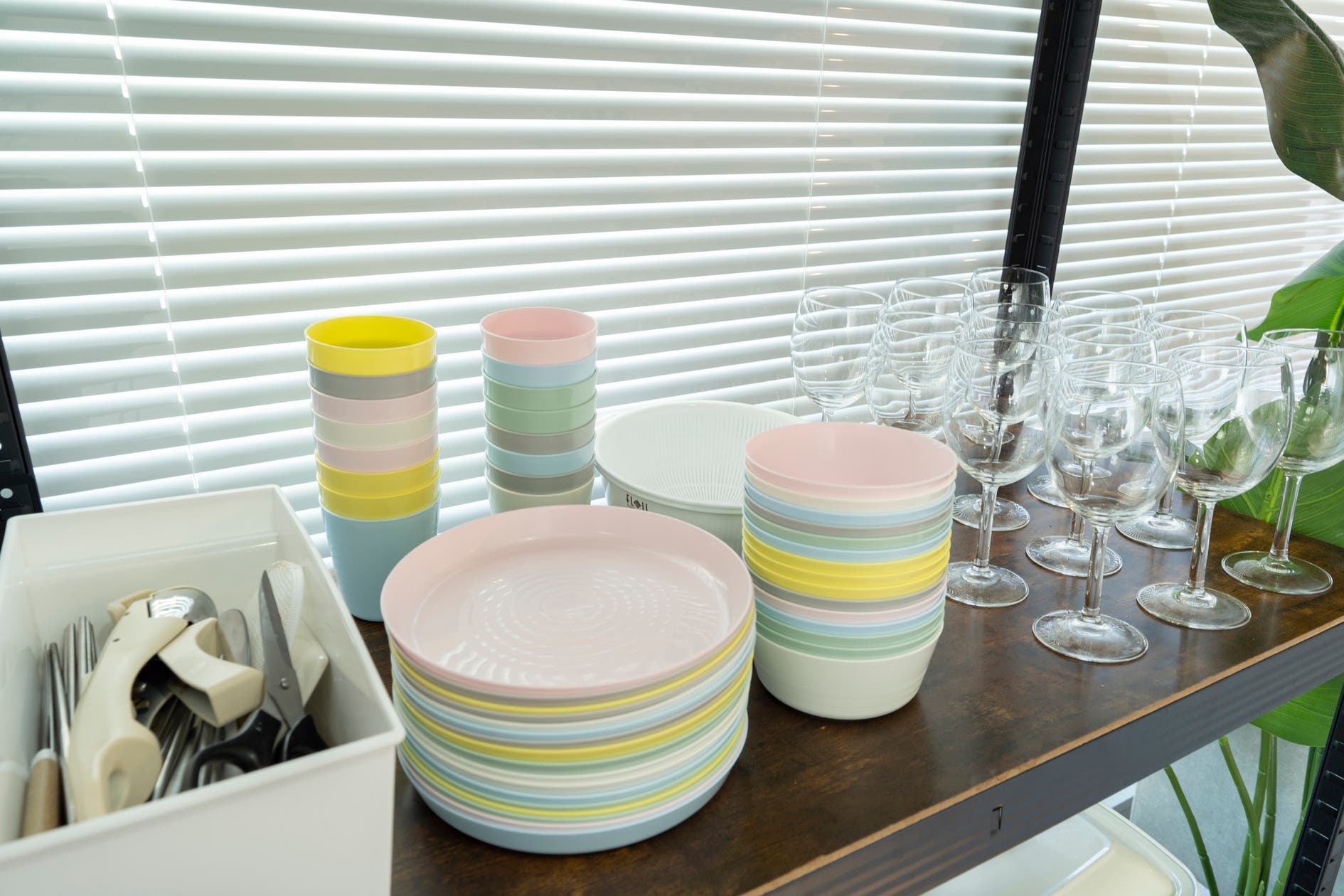 池袋駅徒歩5分🚶‍♂️最大12名◎交流会・懇親会に最適✨女子会・推し活・忘年会🍷映画鑑賞🎥コスプレ撮影📷クリスマス🎄の写真9