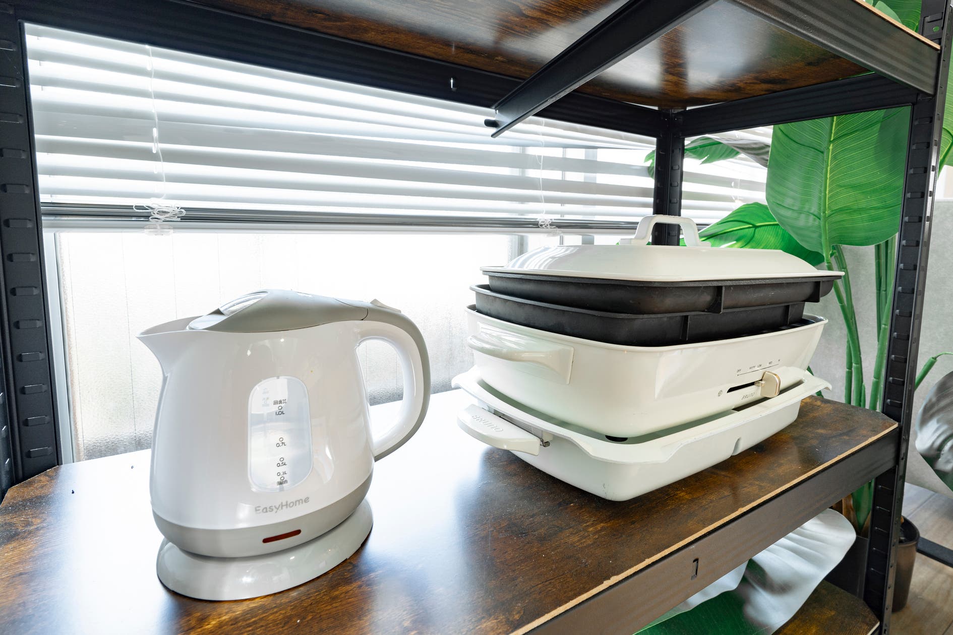 池袋駅徒歩5分🚶‍♂️最大12名◎交流会・懇親会に最適✨女子会・推し活・忘年会🍷映画鑑賞🎥コスプレ撮影📷クリスマス🎄の写真16