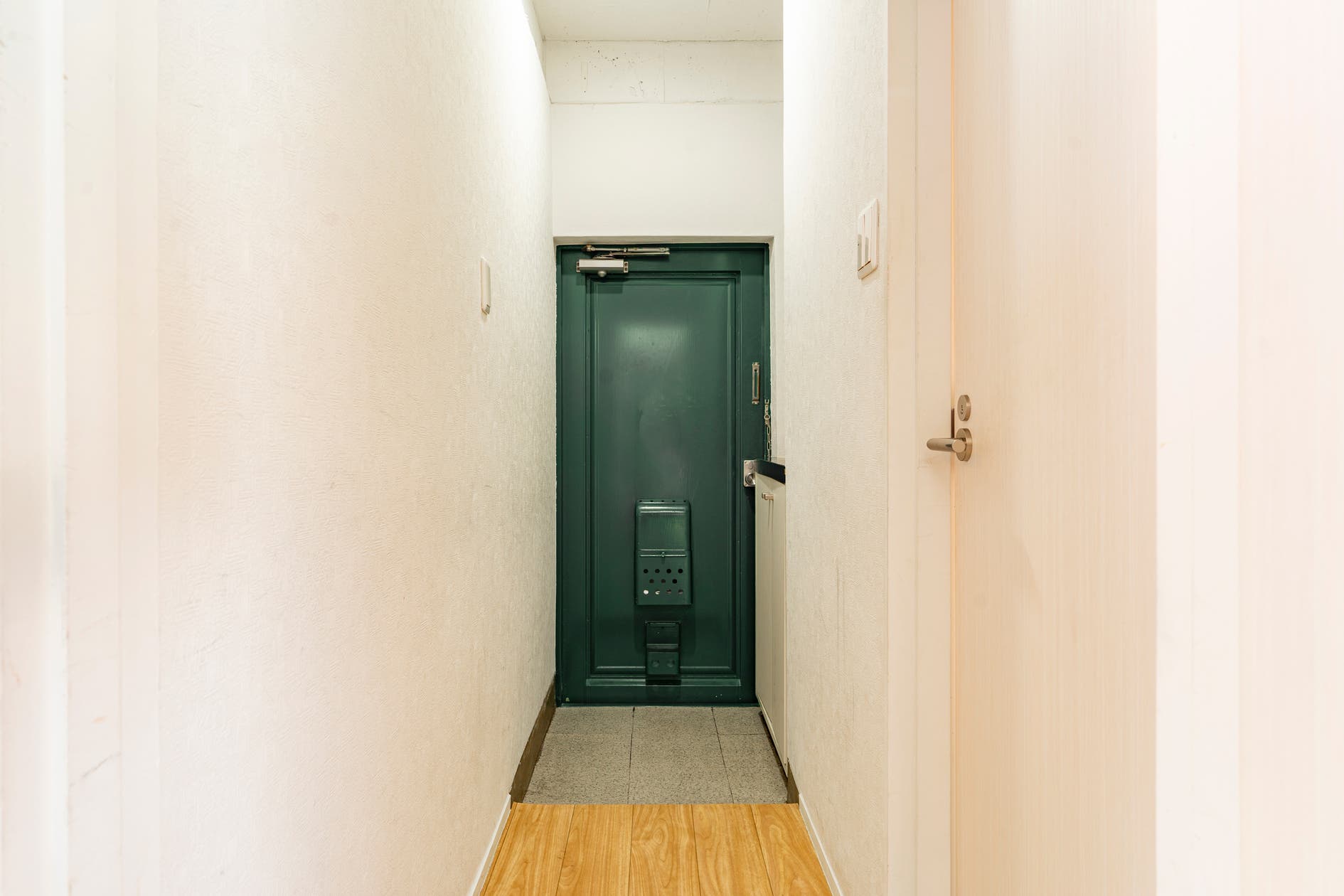 池袋駅徒歩5分🚶‍♂️最大12名◎交流会・懇親会に最適✨女子会・推し活・忘年会🍷映画鑑賞🎥コスプレ撮影📷クリスマス🎄の写真26