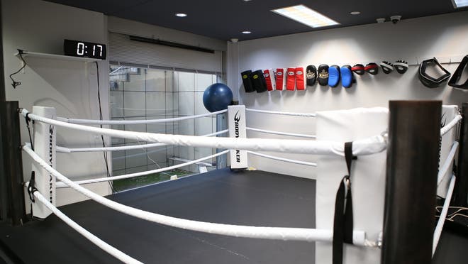 【池袋6分】キックボクシングジム/撮影可/広々150平米の写真1